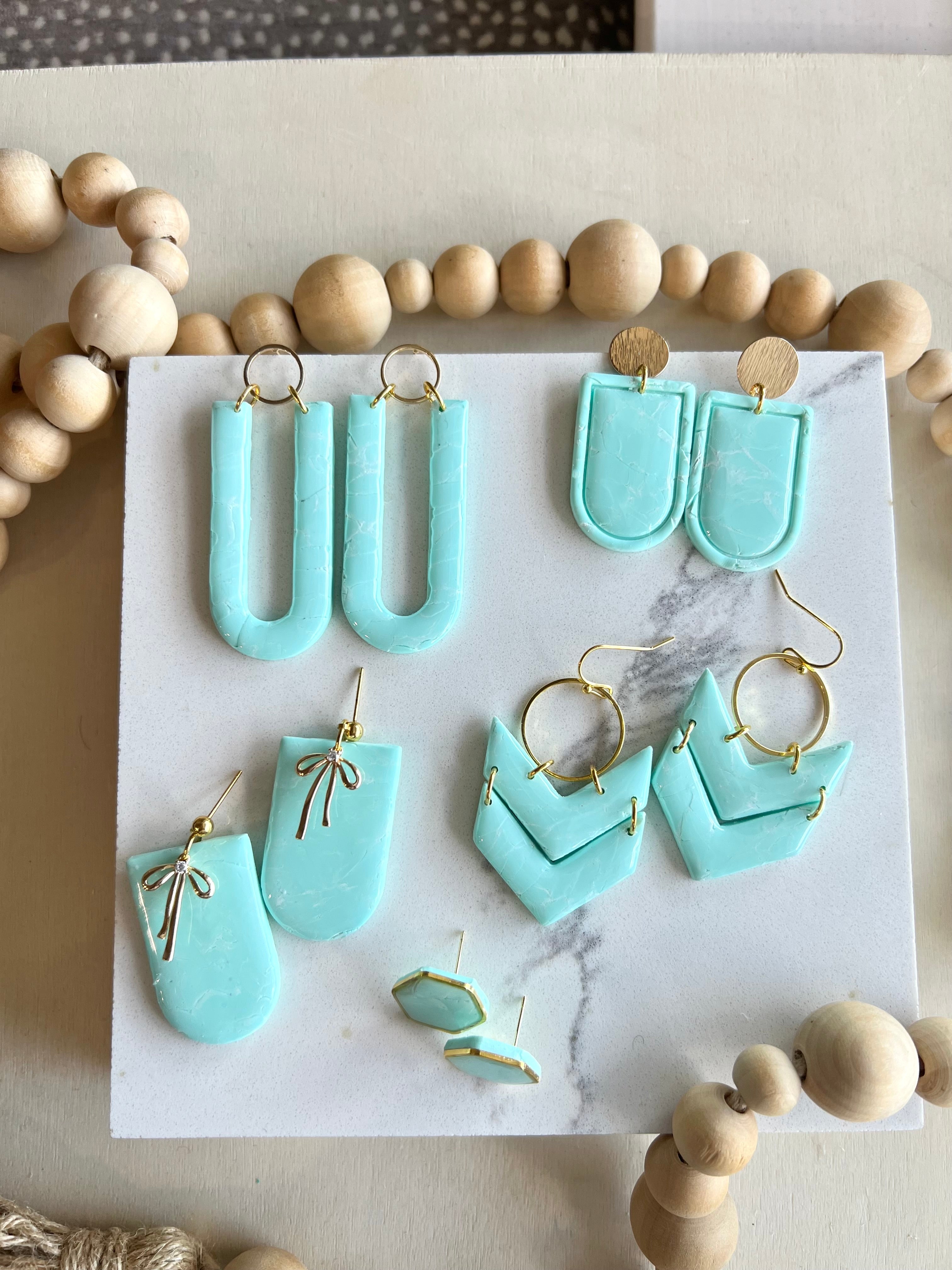 Tiffany Blues – Clover Clay Co.